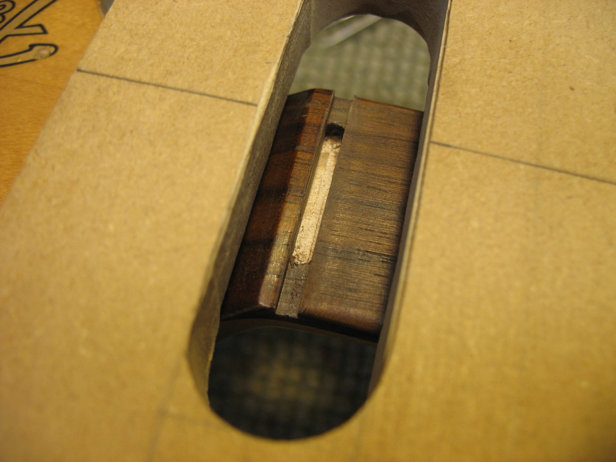 Repair a broken truss rod – details